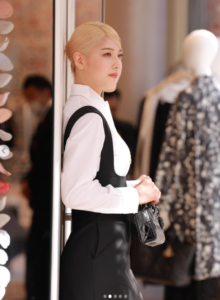 【画像20枚】江村美咲がかわいい！足が長くてジーンズ姿がまるでモデル！ – shownewdow