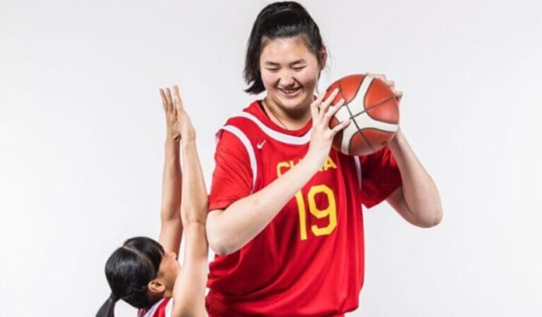 【画像】チャンツーユウが巨人症と話題に？小1の頃160cmで現在は220cm！ – shownewdow